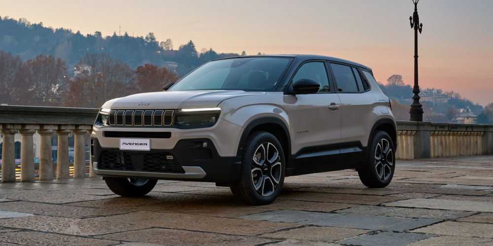 Entdecken Sie den eleganten neuen Jeep® Avenger ICE | Galerie | Jeep® DE